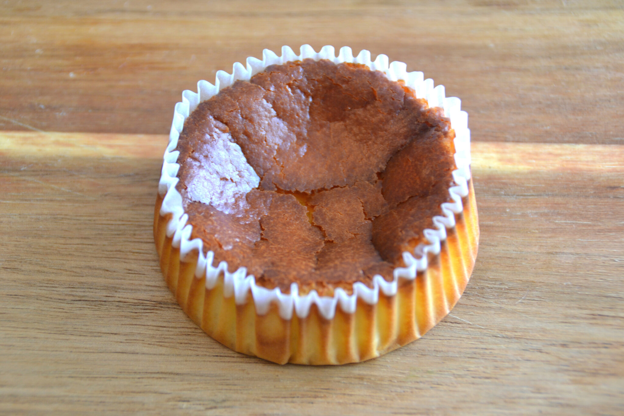 清月の赤いサイロを紹介｜札幌や新千歳空港で売ってる店やネット販売は？賞味期限は？ | Kitaiko